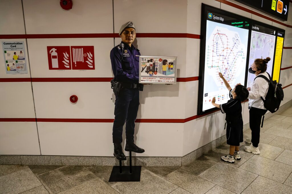 Should Strangers Discipline Your Child in Public? - The Pride ...